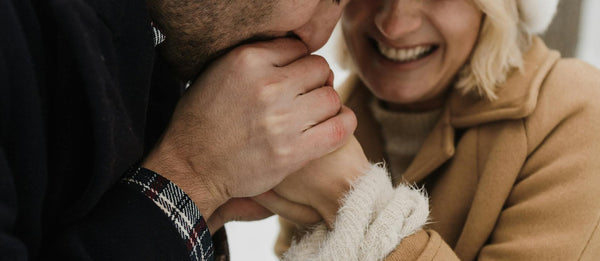 Poor Circulation vs. Cold Sensitivity: How to Tell the Difference - Heatka